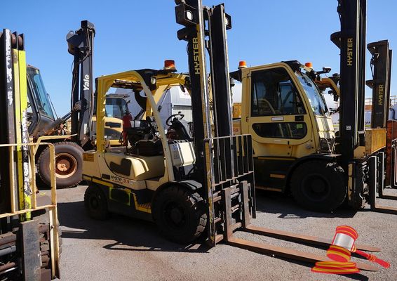 Ross's Auctioneers & Valuers :: Welcome to Ross' Auctions